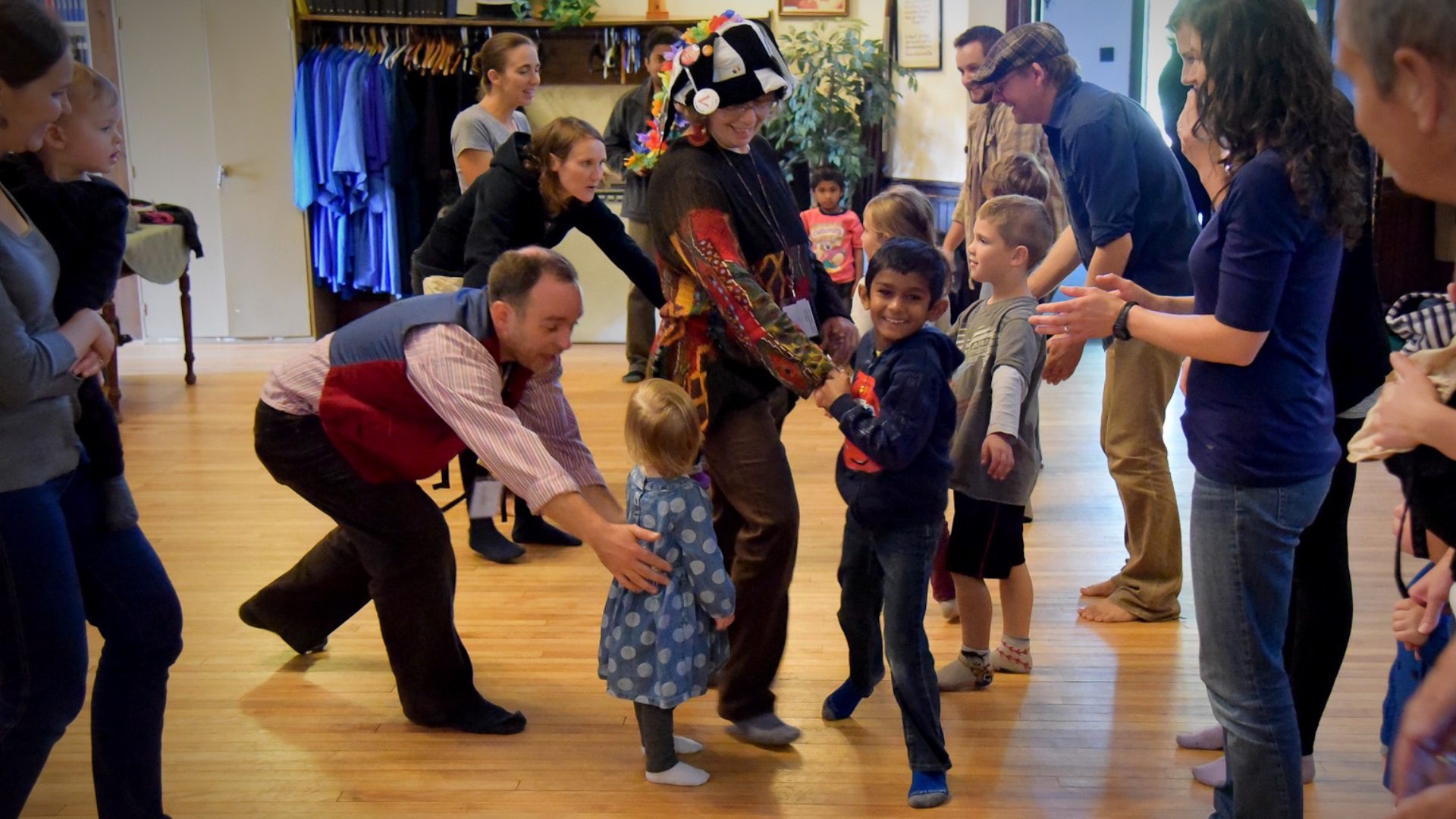 Marilyn Manzer & Shannon Lynch | Deep Roots Music Cooperative